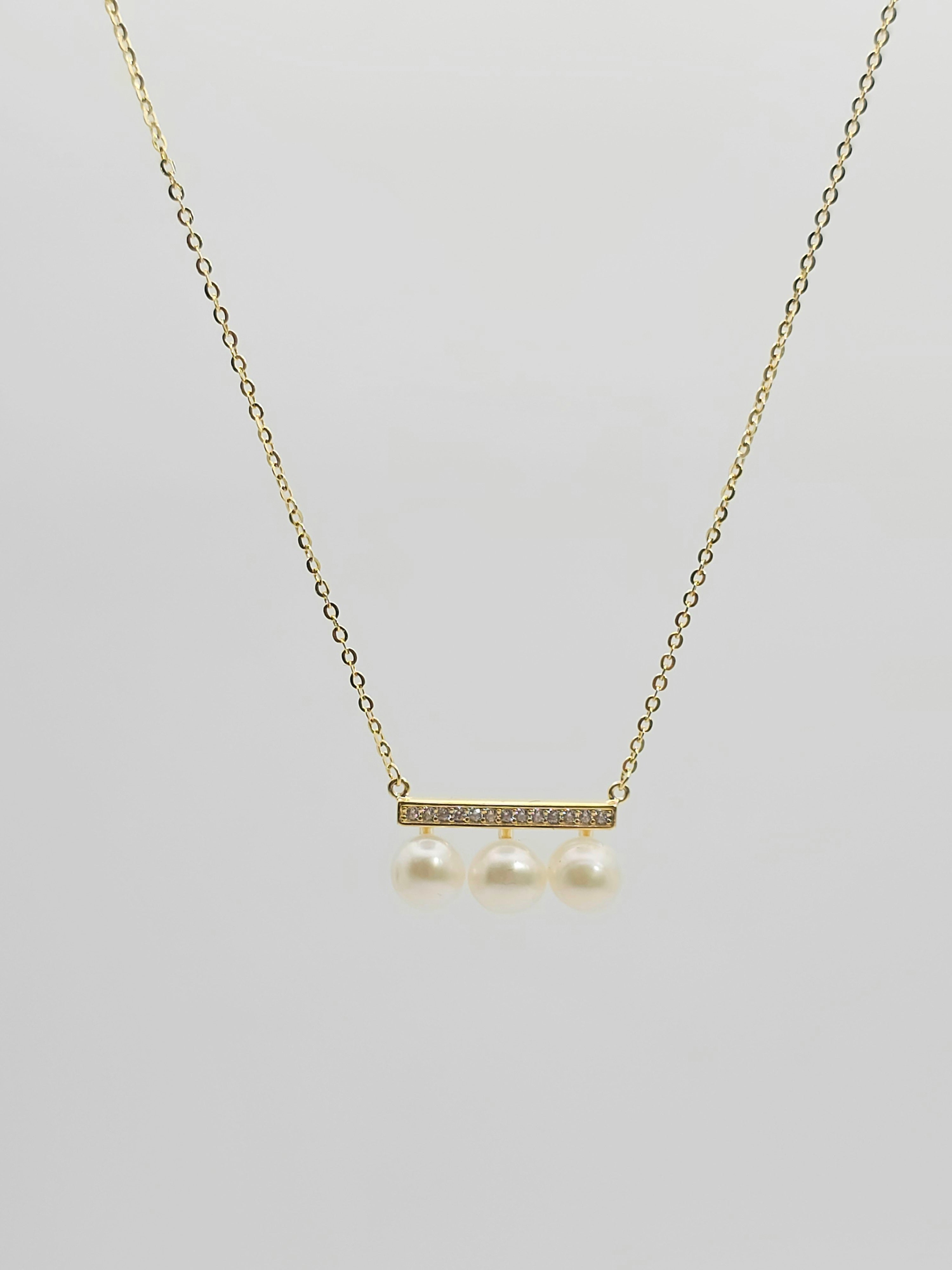 Balance Beam Necklace – Trio Pearls on Solid Sterling Silver – NZGO Pearl
